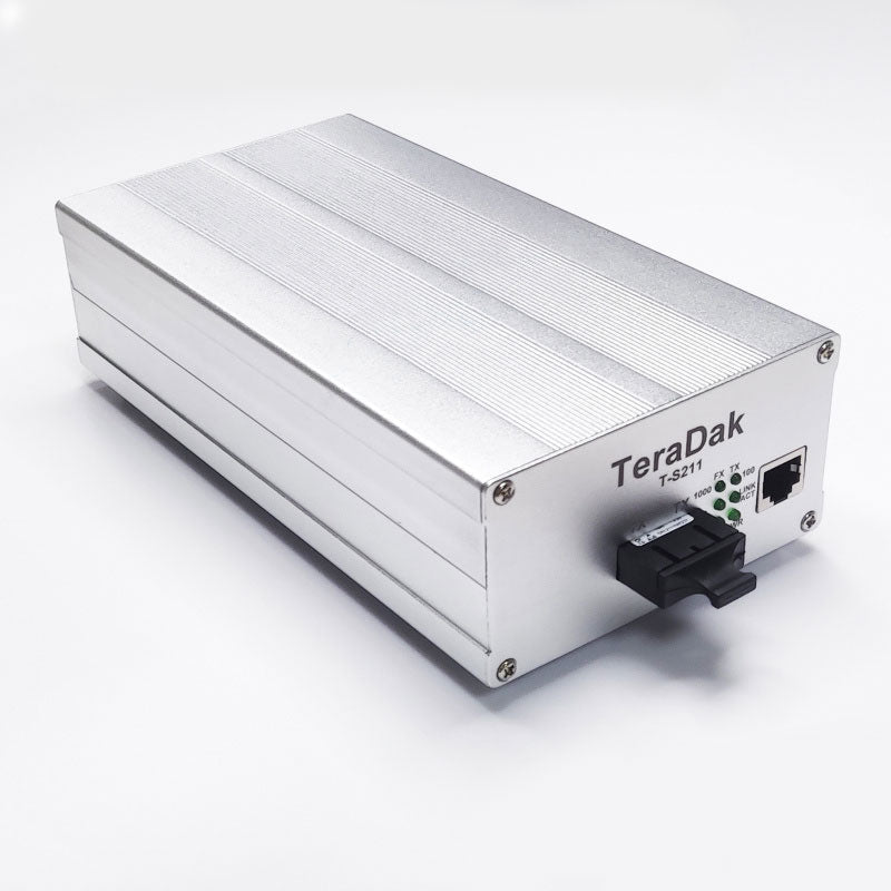 TeraDak T-S211-TCXO 220V Fiber Optic Transceiver SM Single Fiber 15/25