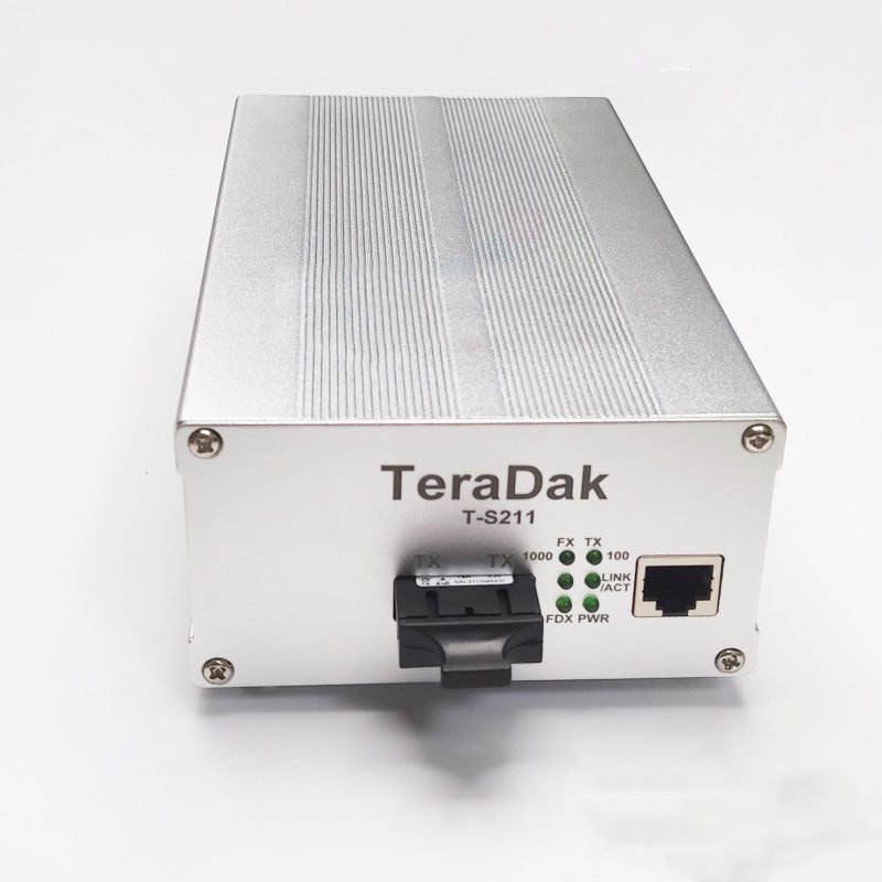 TeraDak T-S211-TCXO 220V Fiber Optic Transceiver SM Single Fiber 15/25