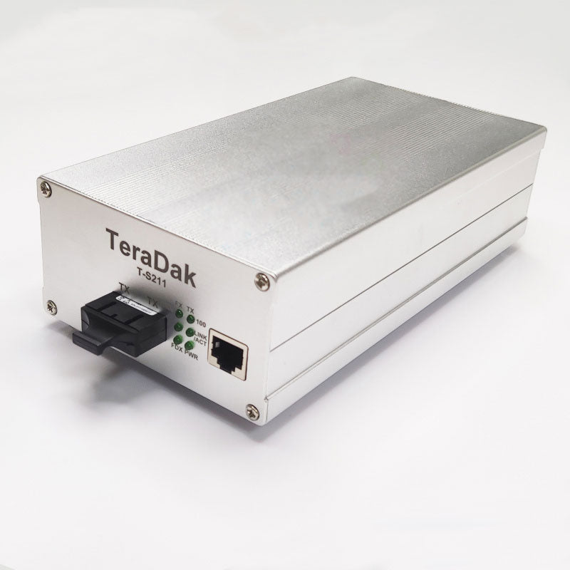 TeraDak T-S211-TCXO 220V Fiber Optic Transceiver SM Single Fiber 15/25